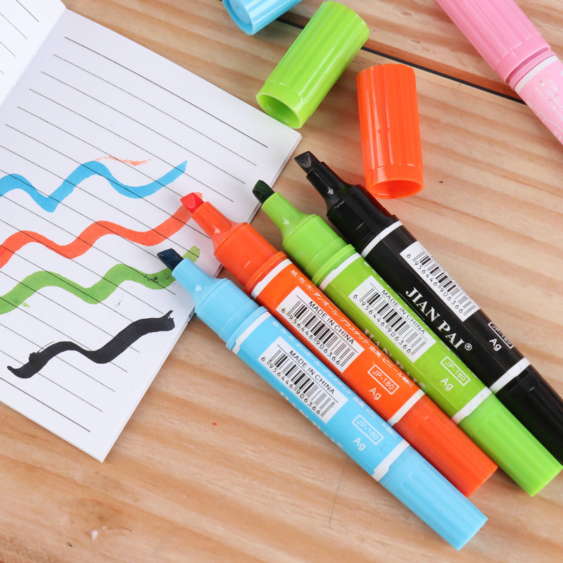 The difference between whiteboard pen and marker pen